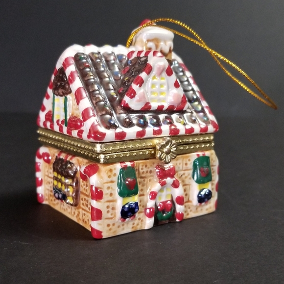Artisan | Holiday | Xmas Ornament Musical Gingerbread House | Poshmark